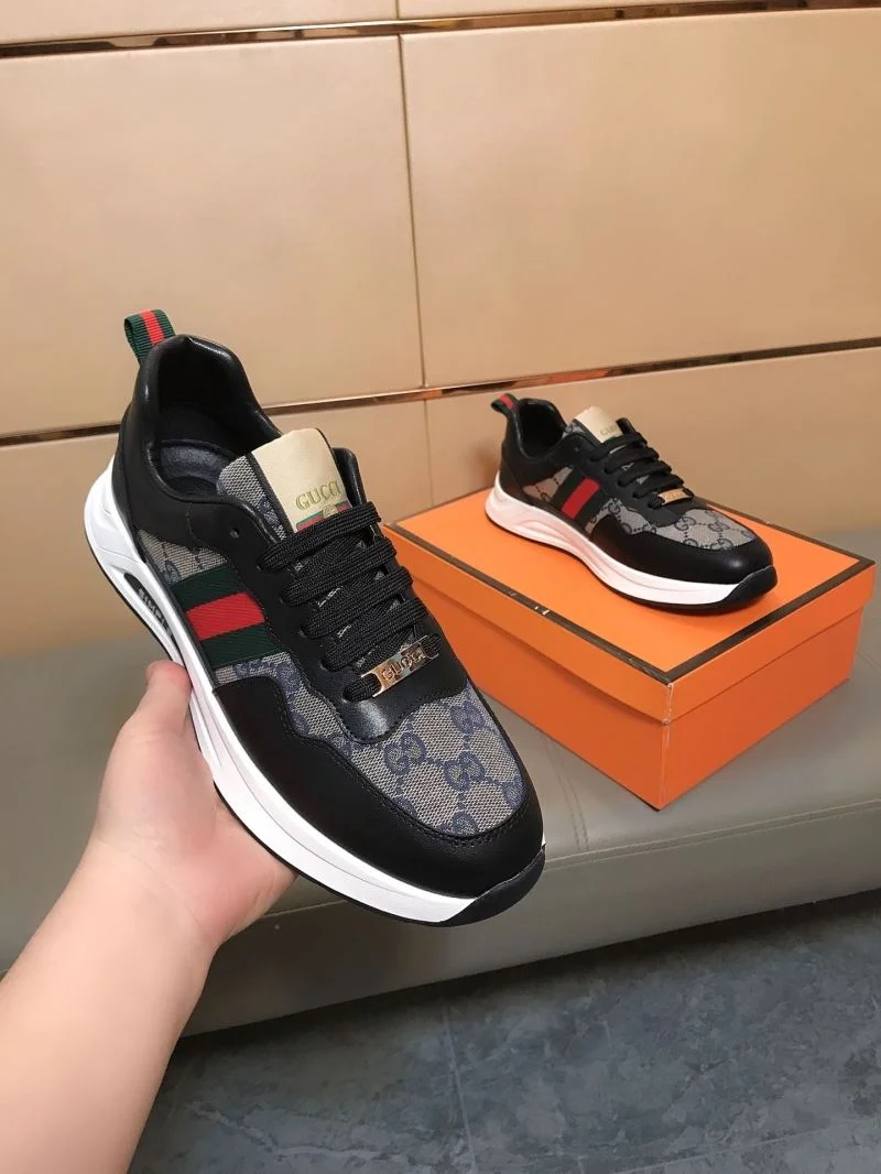 Top mirror Gucci Low Shoes