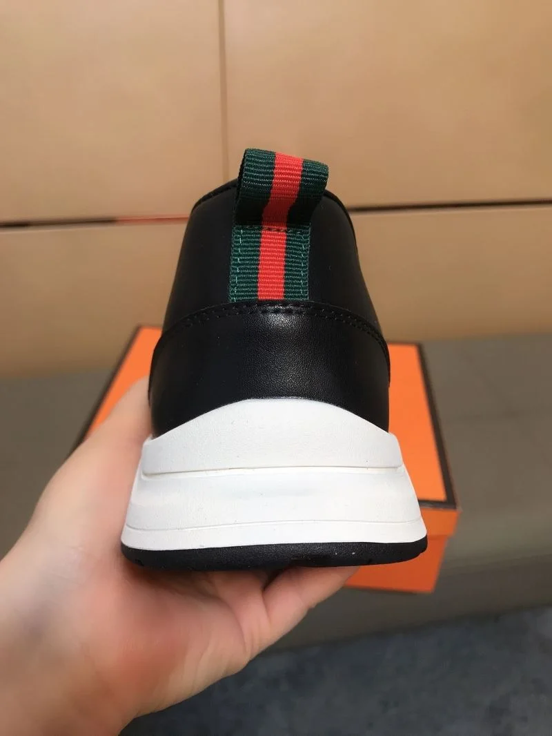 Top mirror Gucci Low Shoes