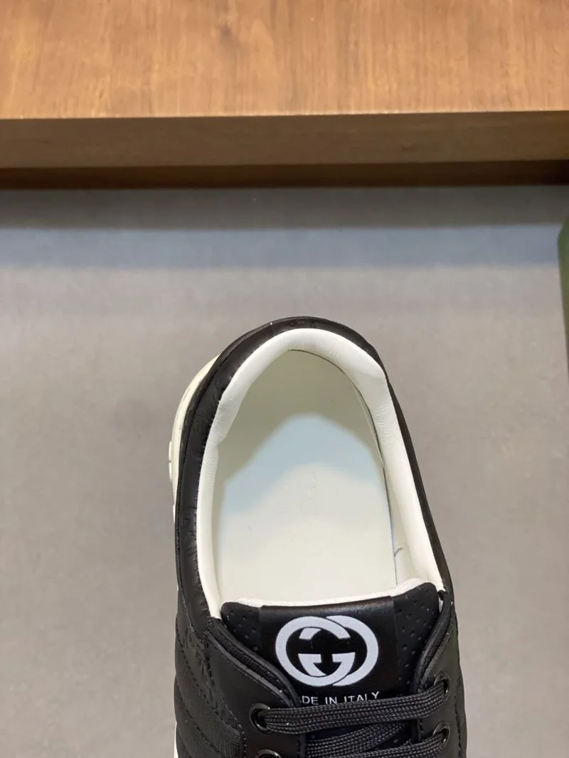 Low-cost Gucci Low Shoes