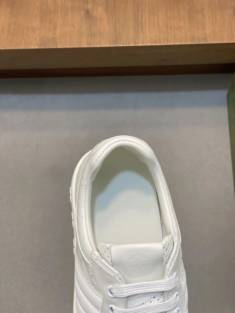 Cut-rate Gucci Low Shoes