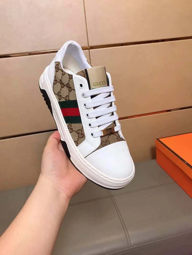 Low-cost Gucci Low Shoes