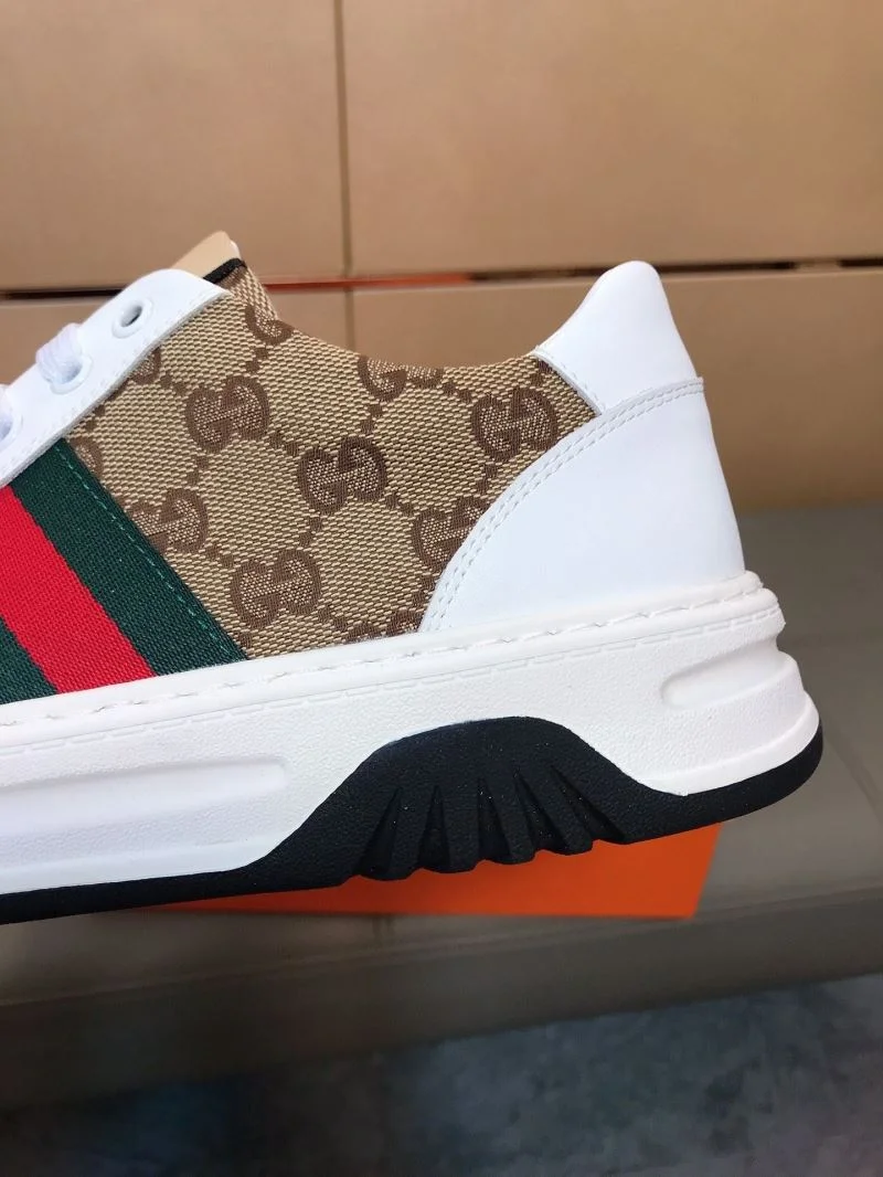 Low-cost Gucci Low Shoes