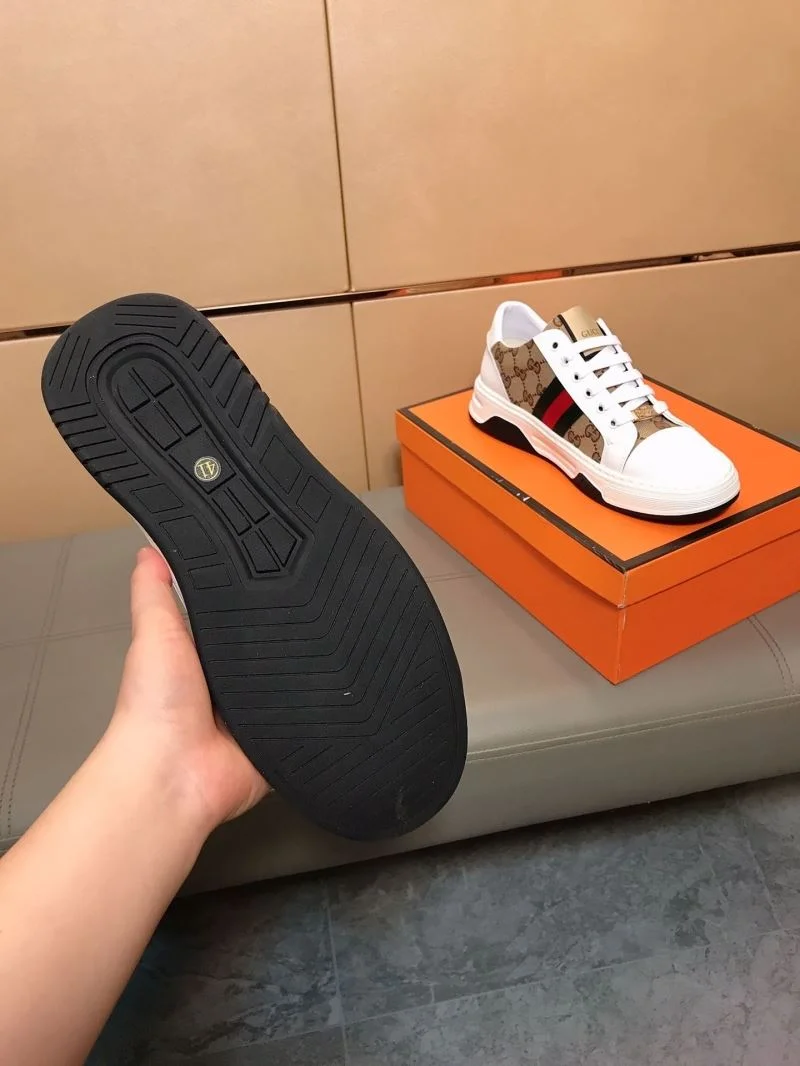 Low-cost Gucci Low Shoes