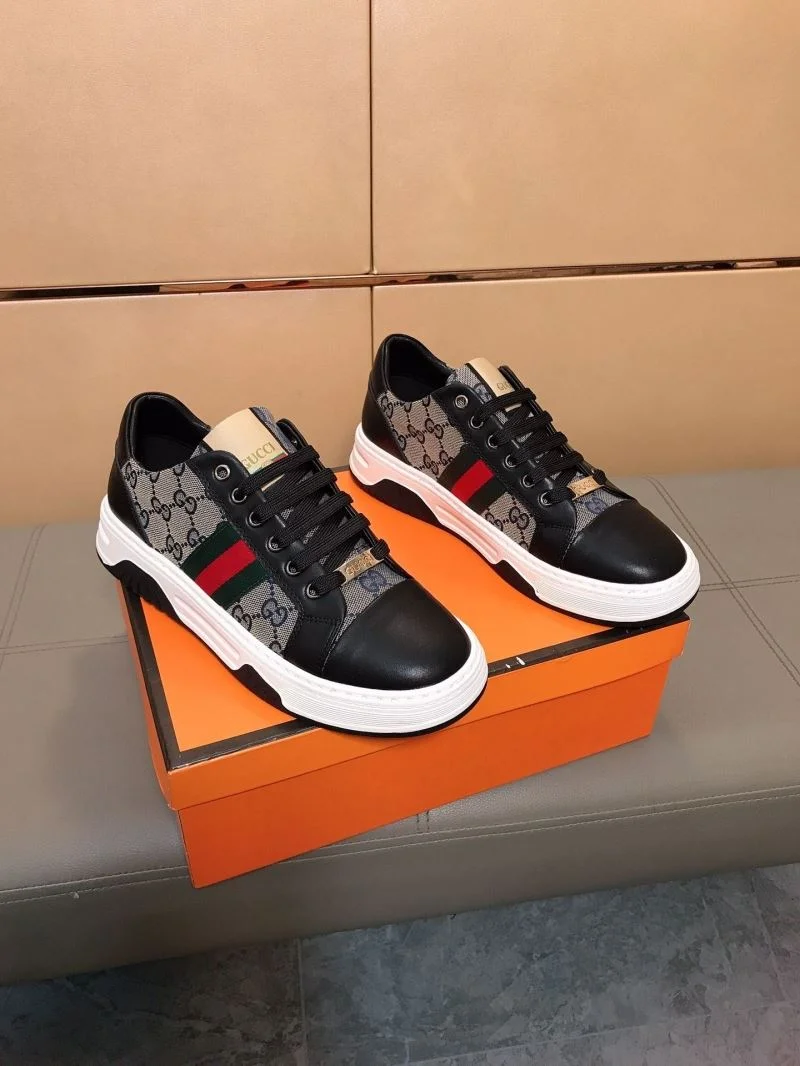 Bargain Gucci Low Shoes