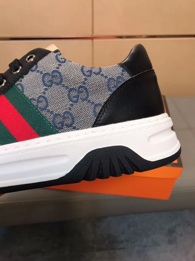 Bargain Gucci Low Shoes