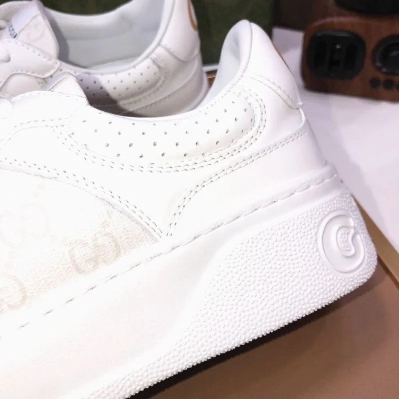 Authentic Gucci Low Shoes