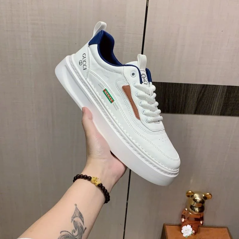 Genuine Gucci Low Shoes