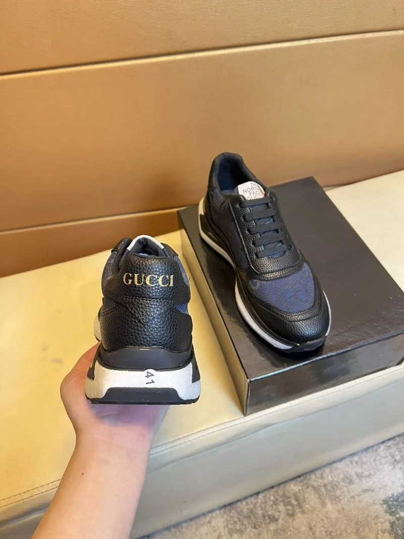 Top mirror Gucci Low Shoes