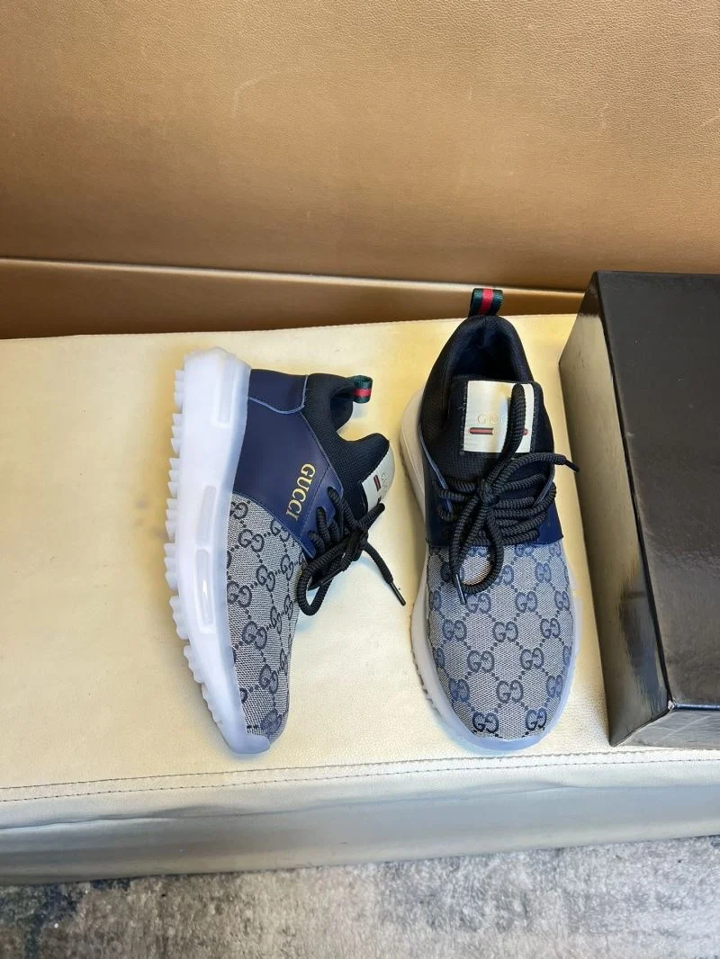 Perfect replica Gucci Low Shoes