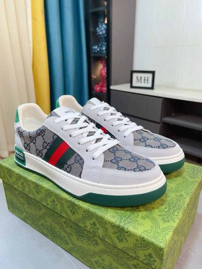 Official Gucci Low Shoes