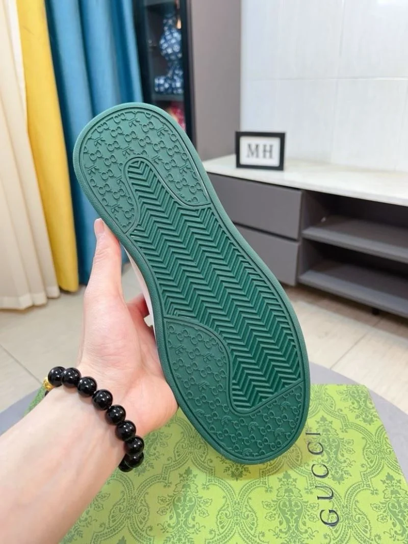 Official Gucci Low Shoes
