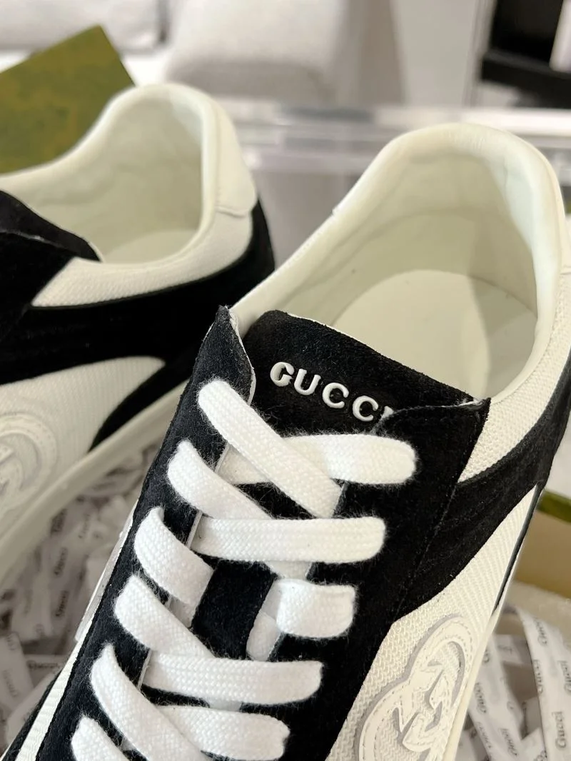 Reasonably priced Gucci Low Shoes