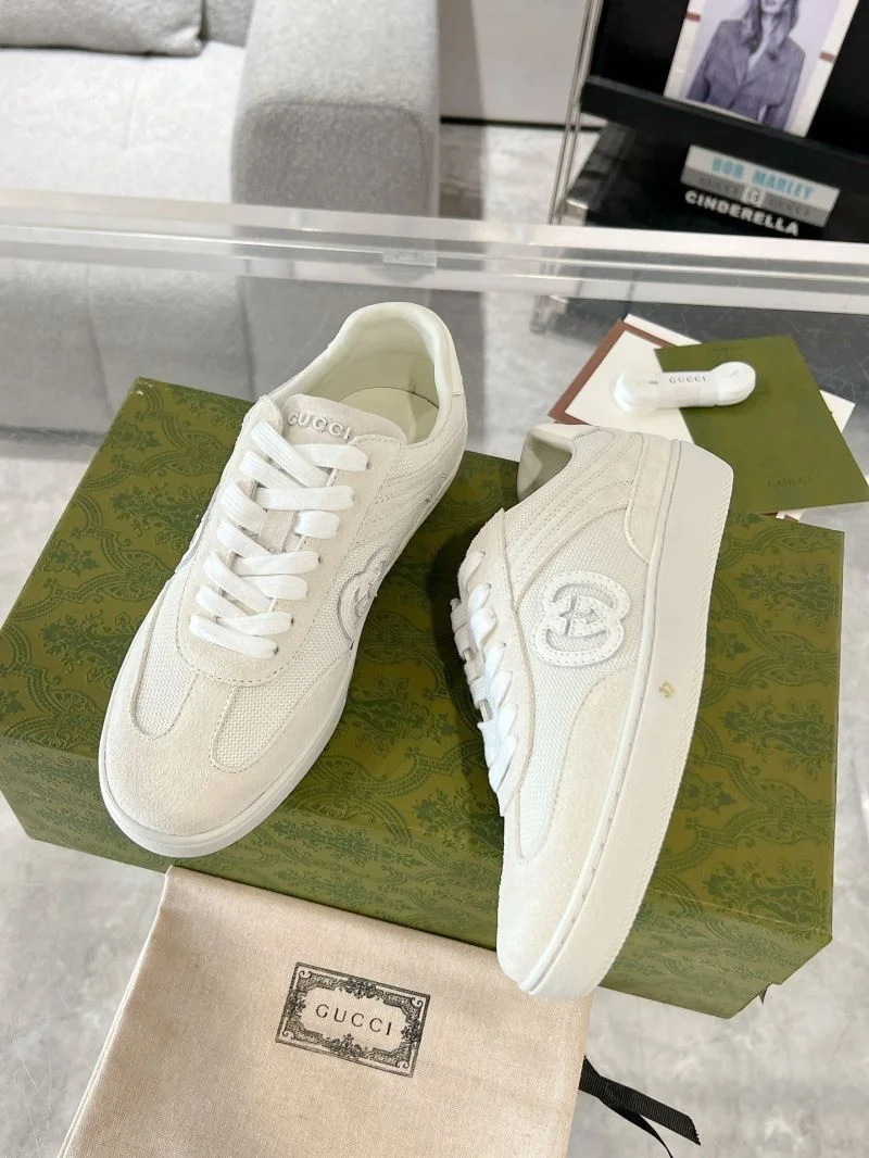 Reasonably priced Gucci Low Shoes