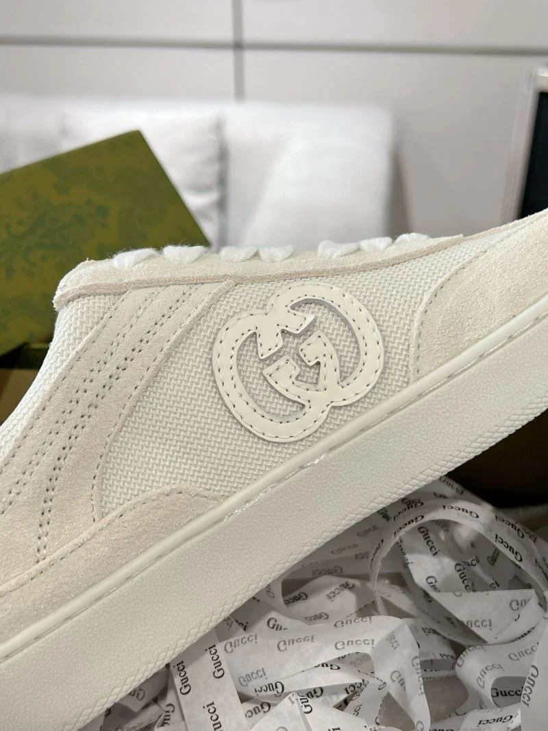 Reasonably priced Gucci Low Shoes