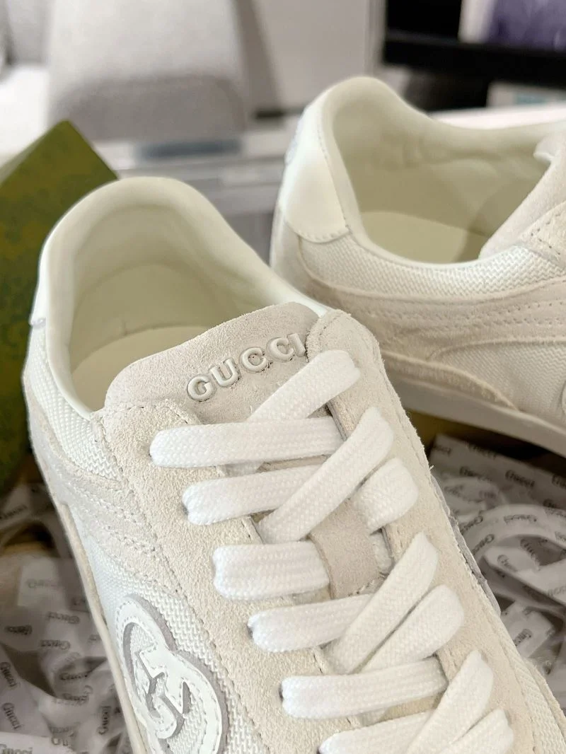 Reasonably priced Gucci Low Shoes