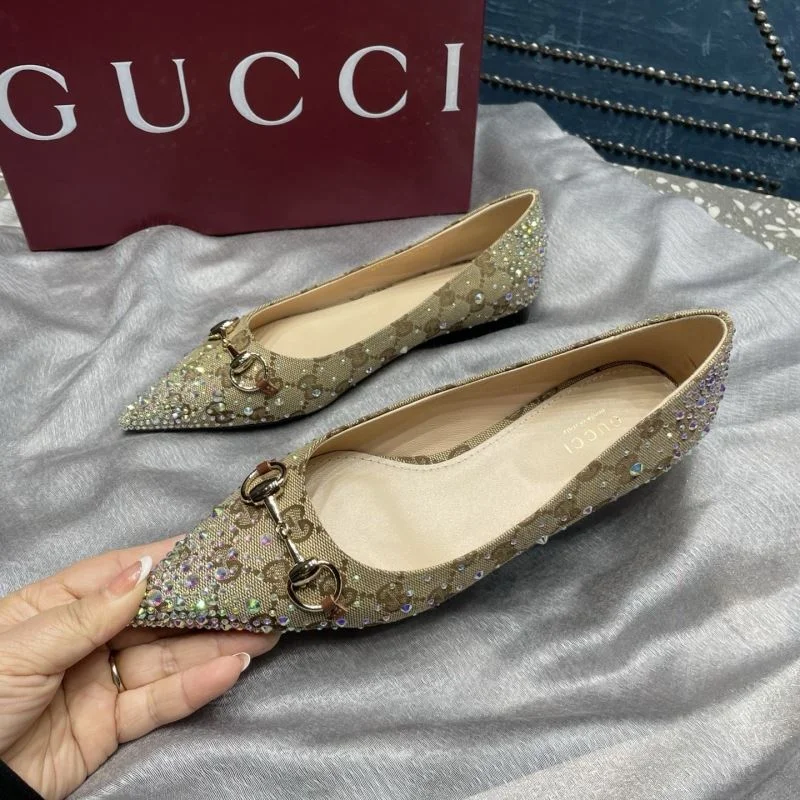 Reasonably priced Gucci Low Shoes