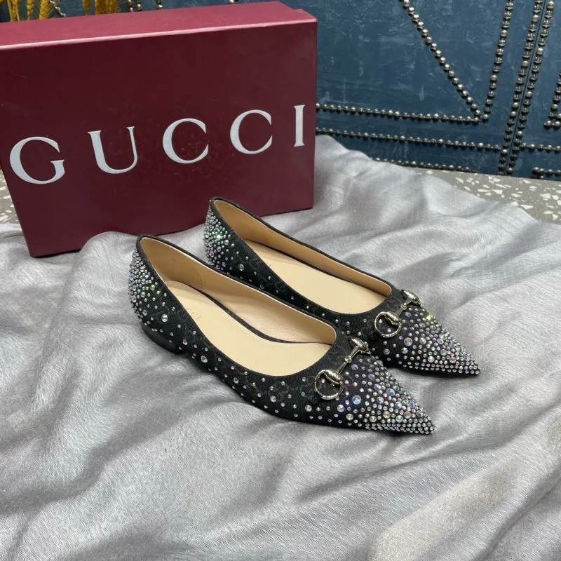 Top match Gucci Low Shoes