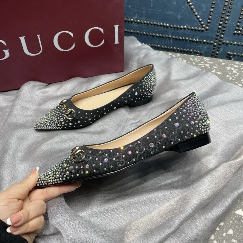 Top match Gucci Low Shoes