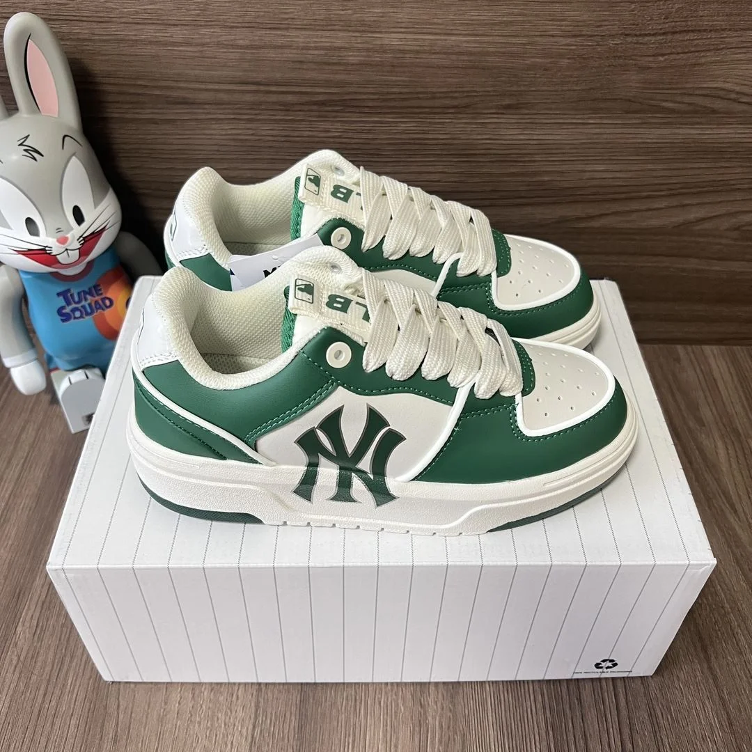 Top match Gucci Low Shoes