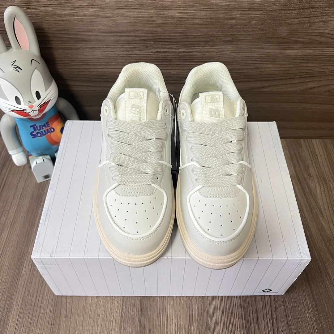 Brand-original Gucci Low Shoes