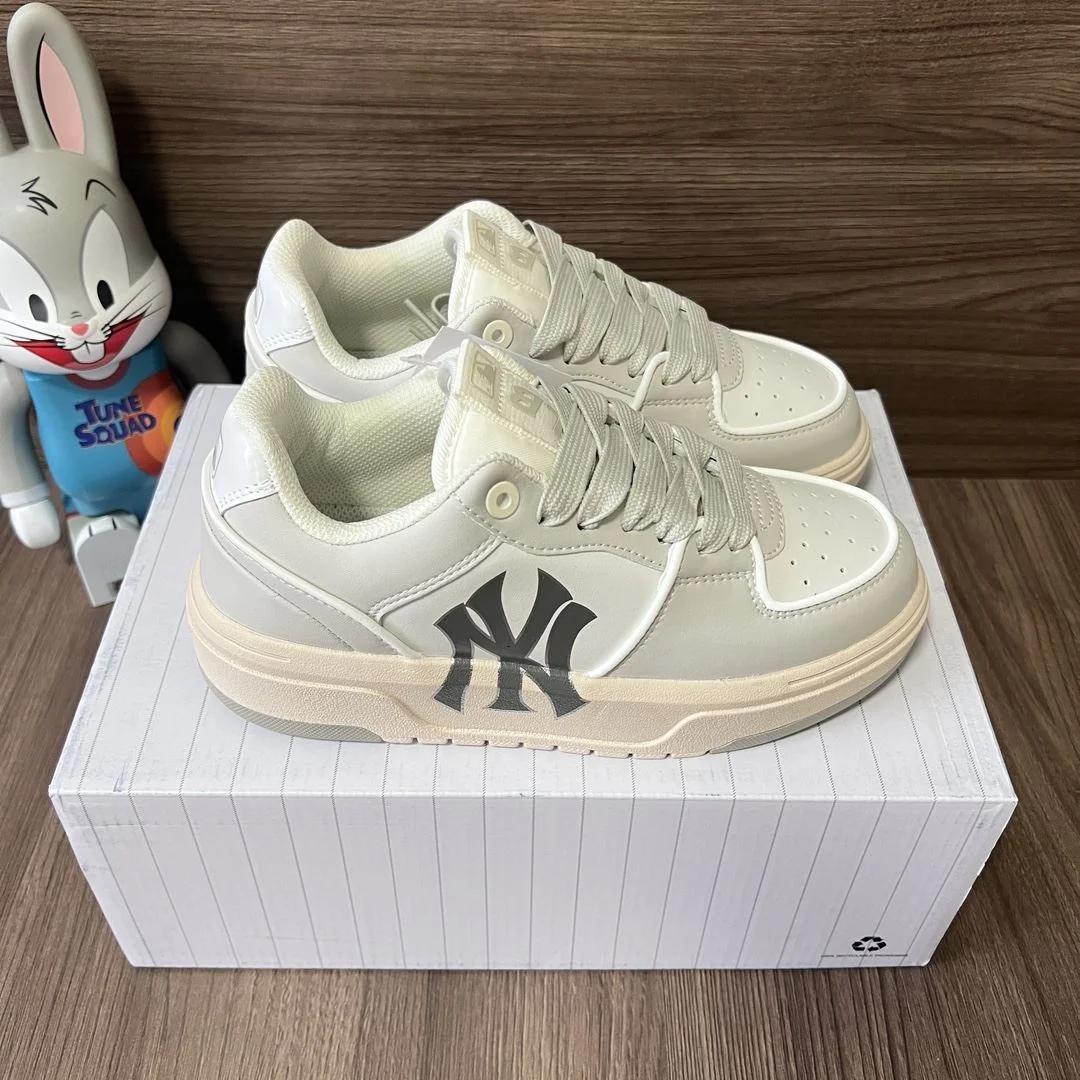 Brand-original Gucci Low Shoes