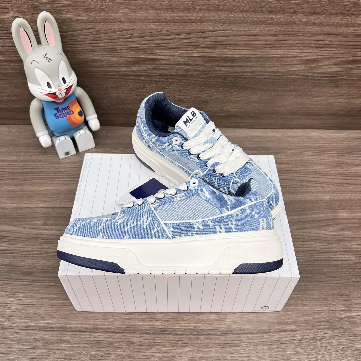Cut-rate Gucci Low Shoes