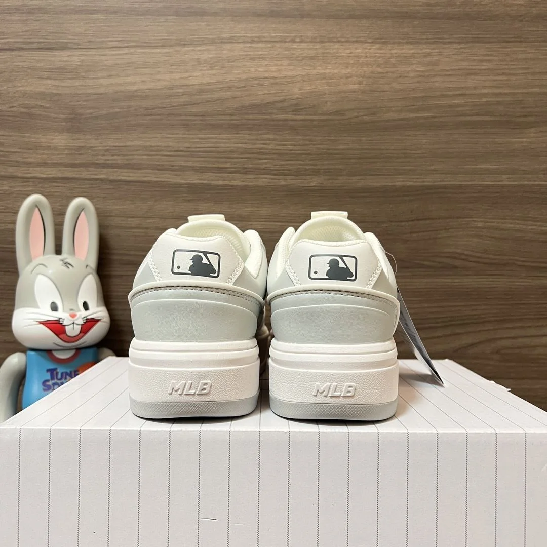 Precise copy Gucci Low Shoes