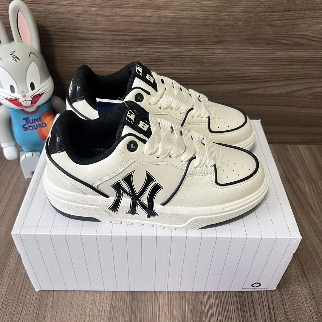 Low-cost Gucci Low Shoes