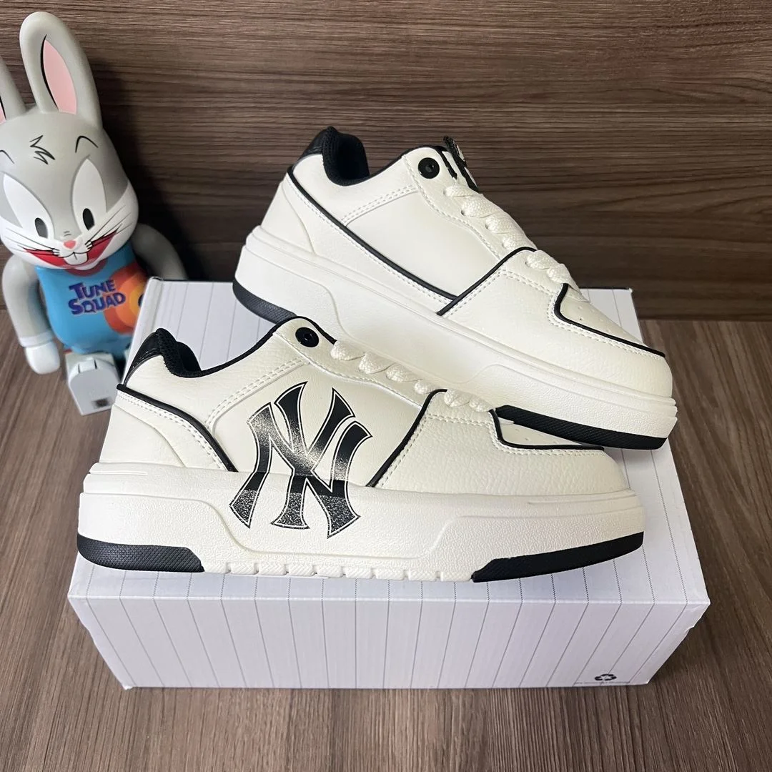 Low-cost Gucci Low Shoes