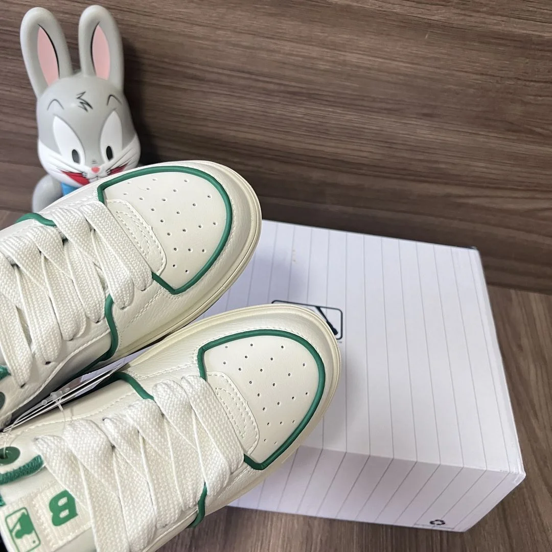 Top match Gucci Low Shoes