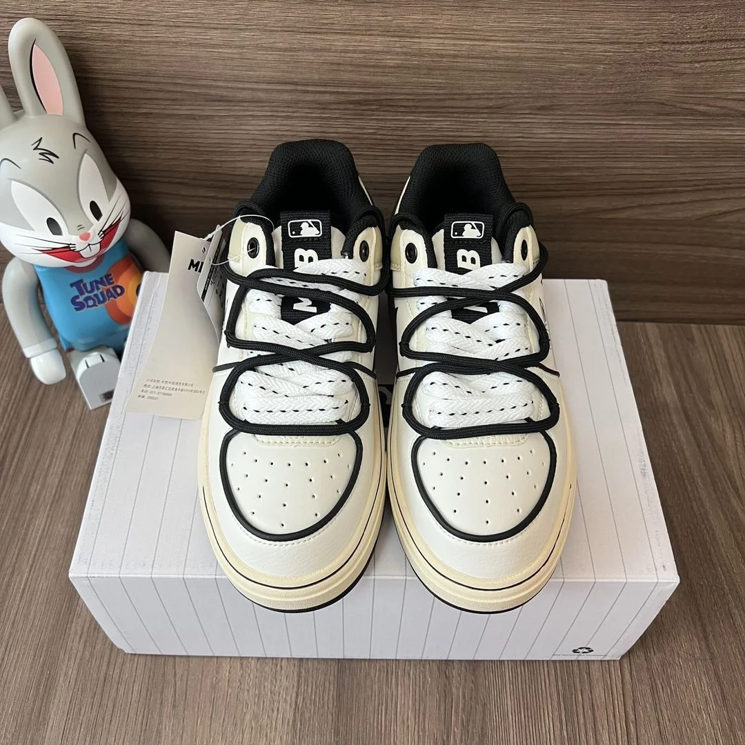 Brand-original Gucci Low Shoes