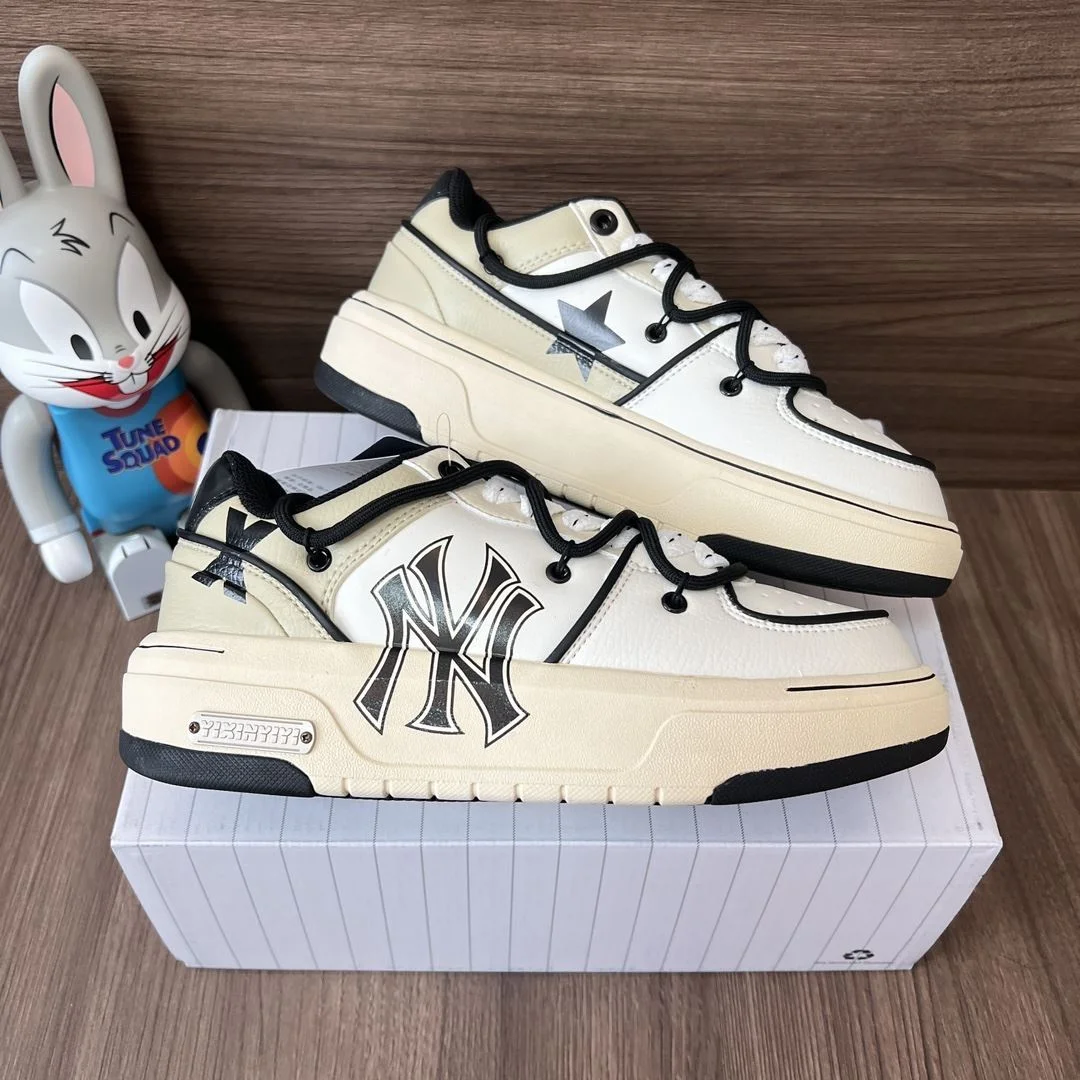 Brand-original Gucci Low Shoes