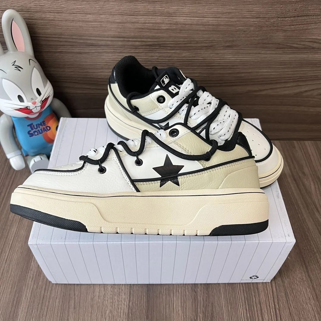 Brand-original Gucci Low Shoes