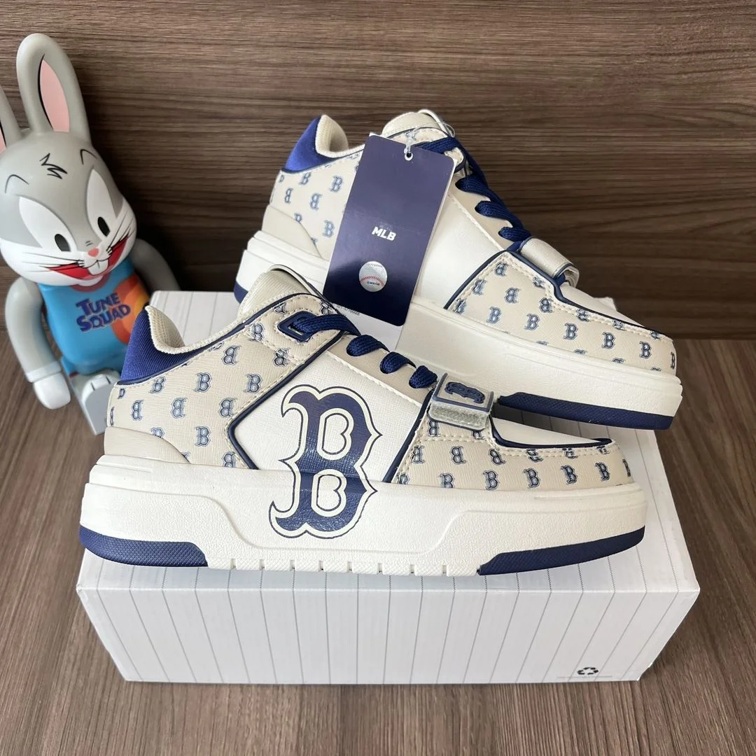 Genuine Gucci Low Shoes