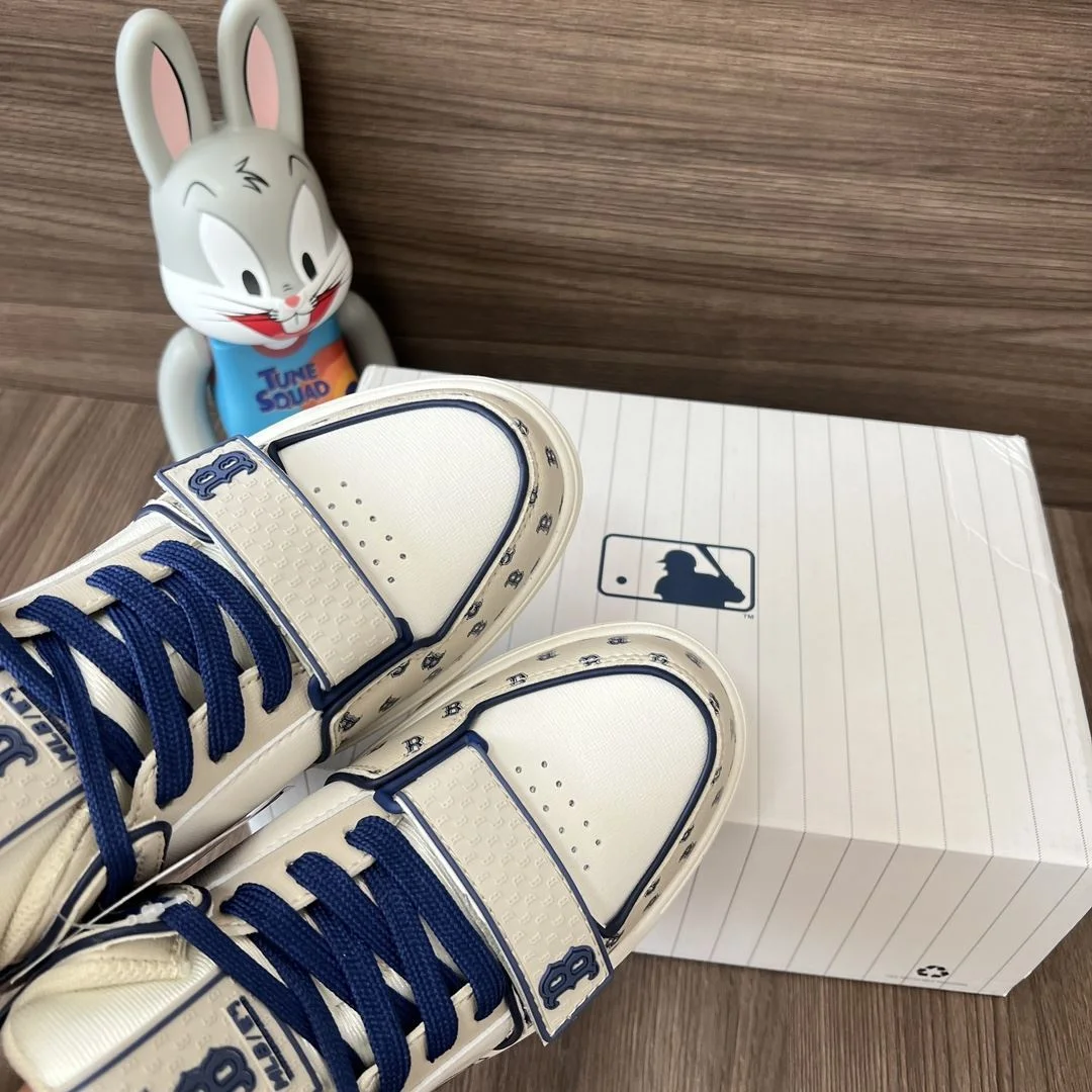 Genuine Gucci Low Shoes