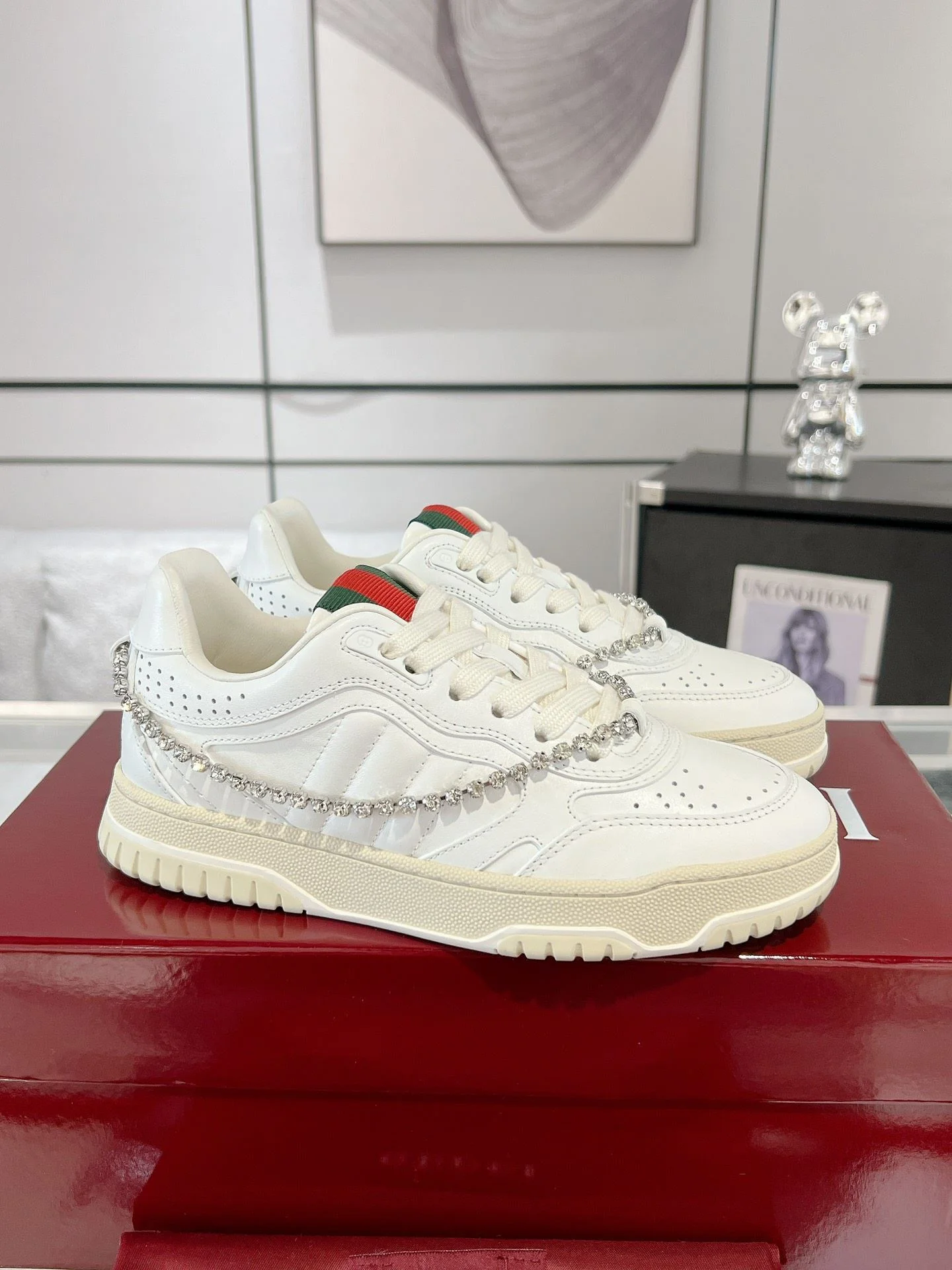 Official Gucci Low Shoes