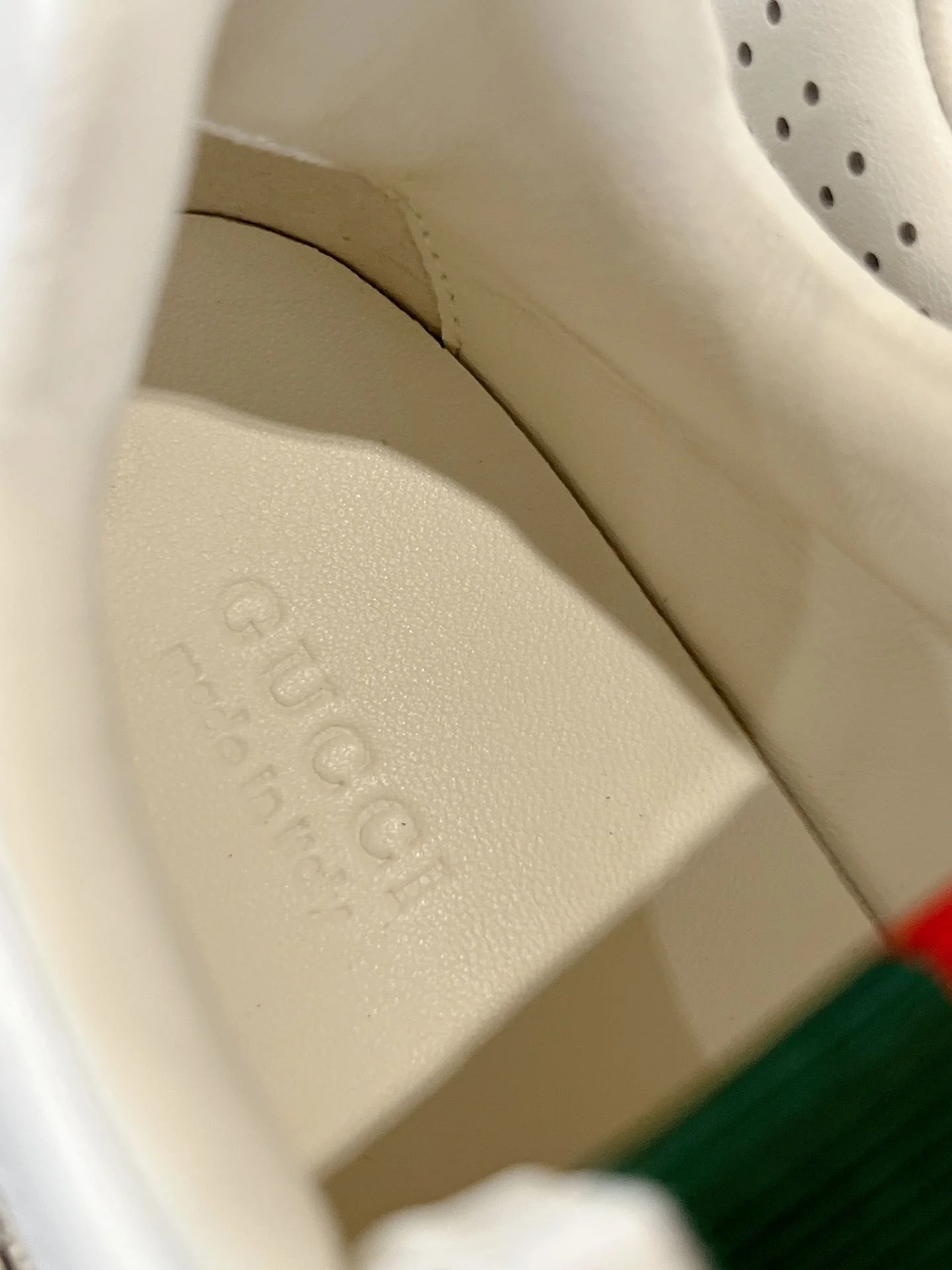 Official Gucci Low Shoes