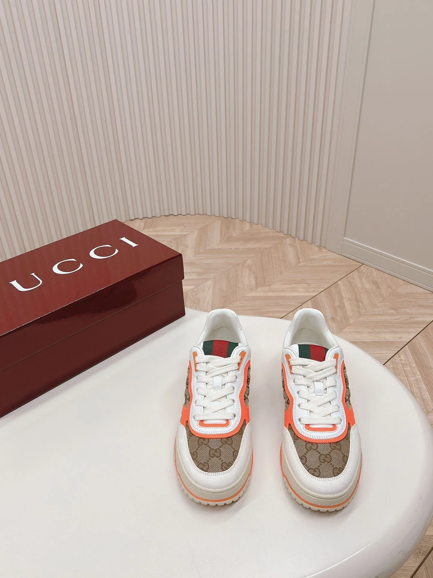 Gucci Low Shoes