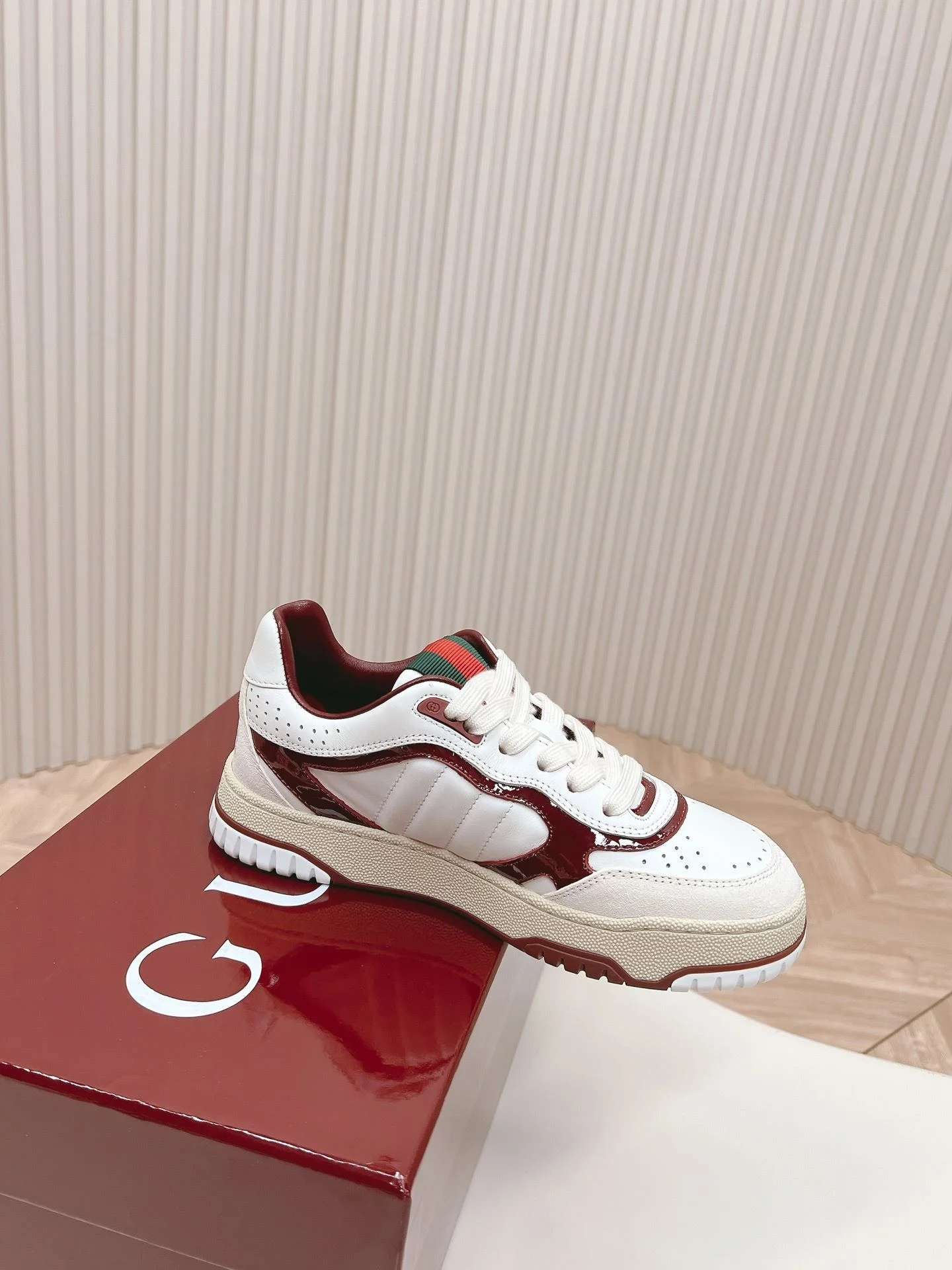 Brand-authenticated Gucci Low Shoes