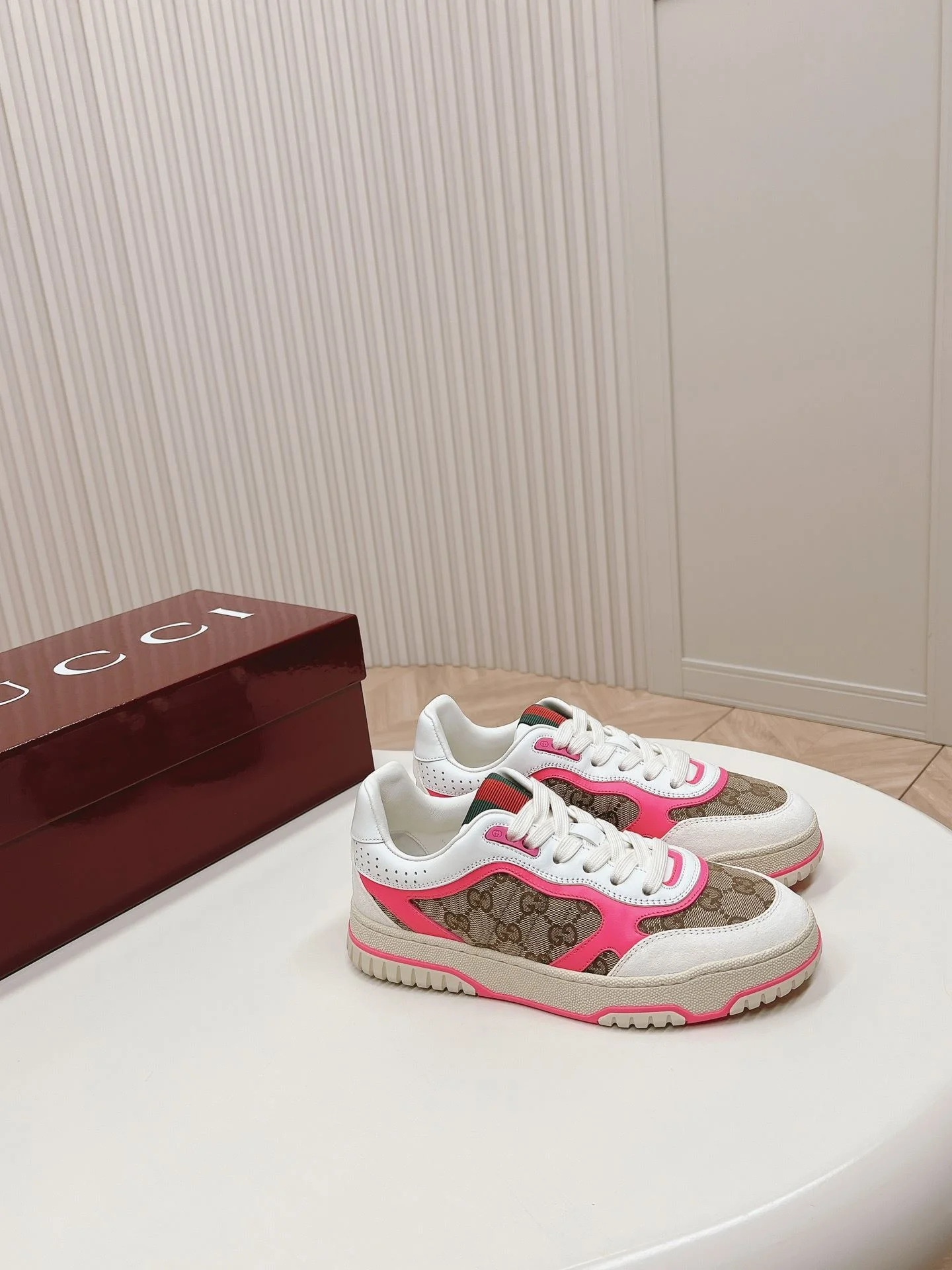 Economical Gucci Low Shoes