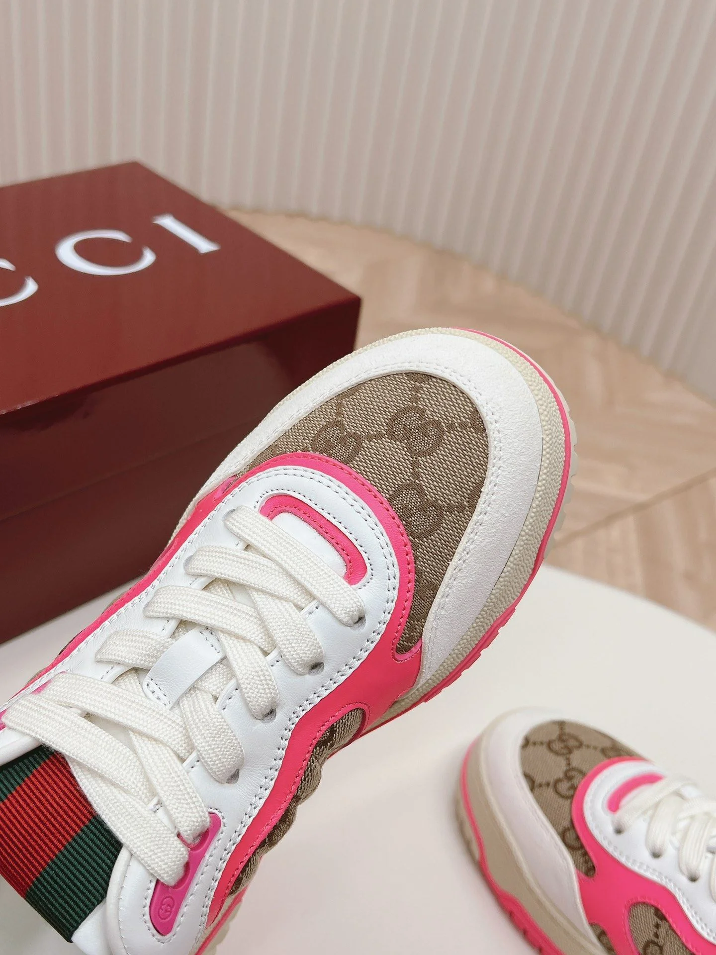 Economical Gucci Low Shoes
