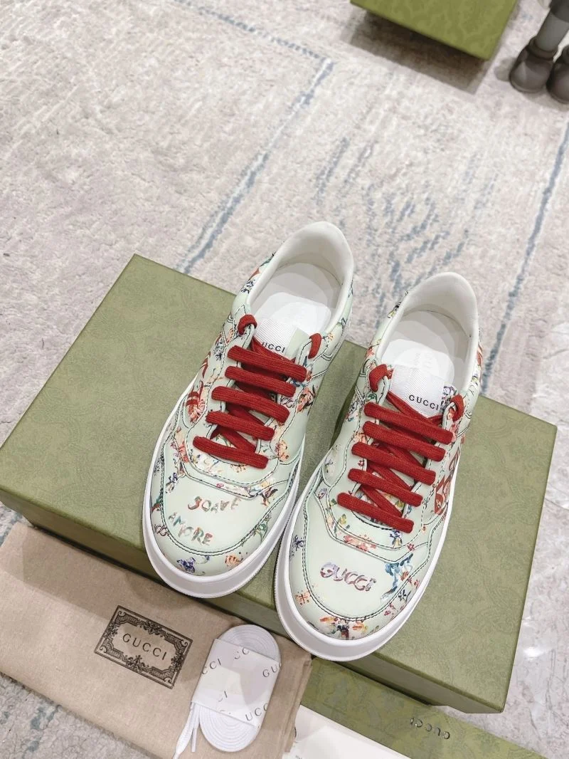 Top match Gucci Low Shoes