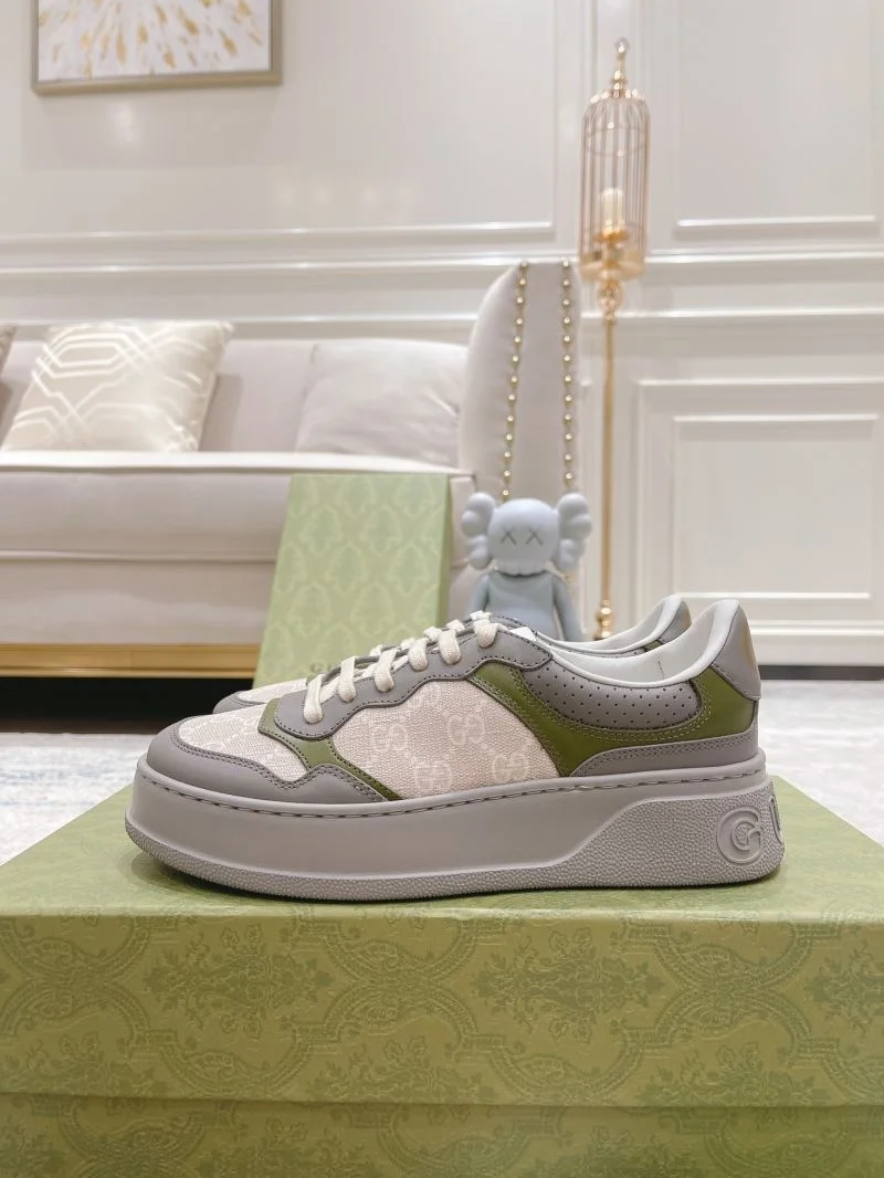 Perfect replica Gucci Low Shoes