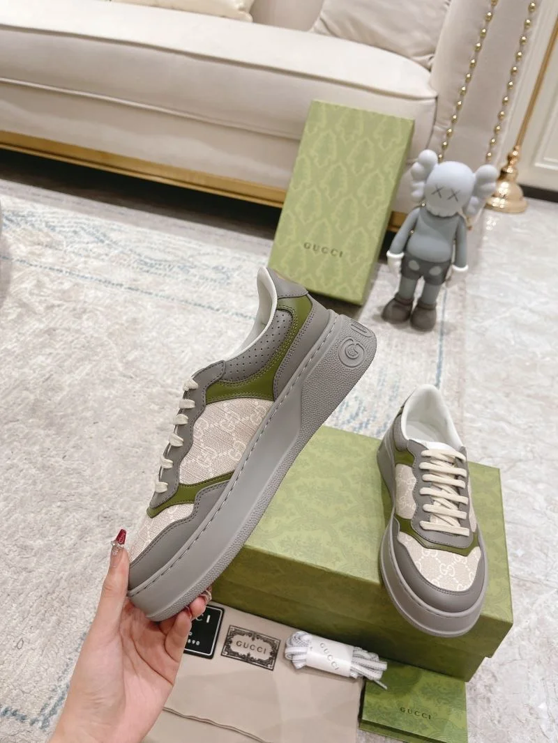 Perfect replica Gucci Low Shoes