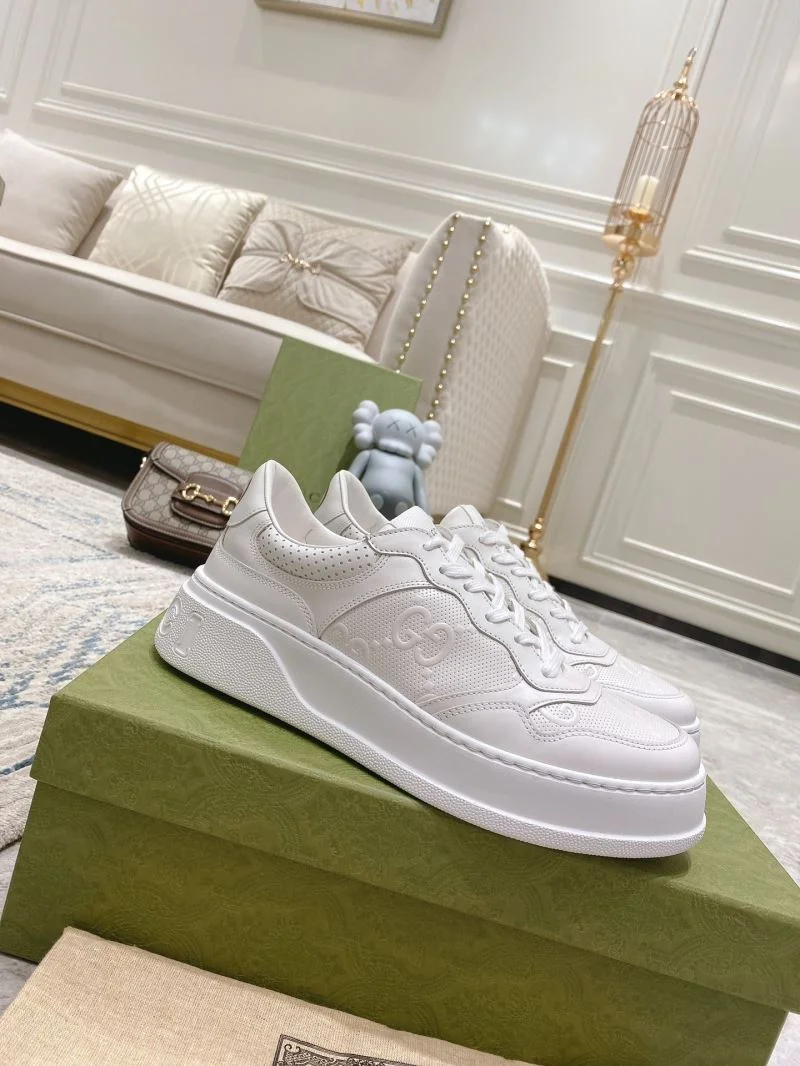 Gucci Low Shoes