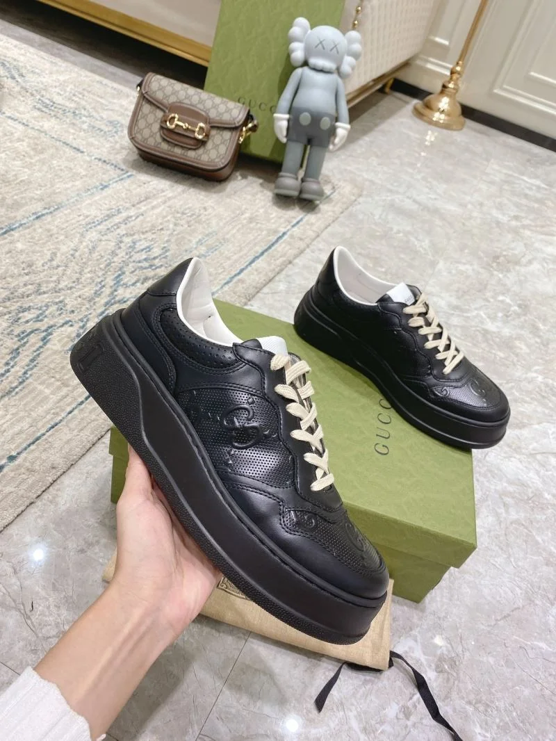 Brand-original Gucci Low Shoes