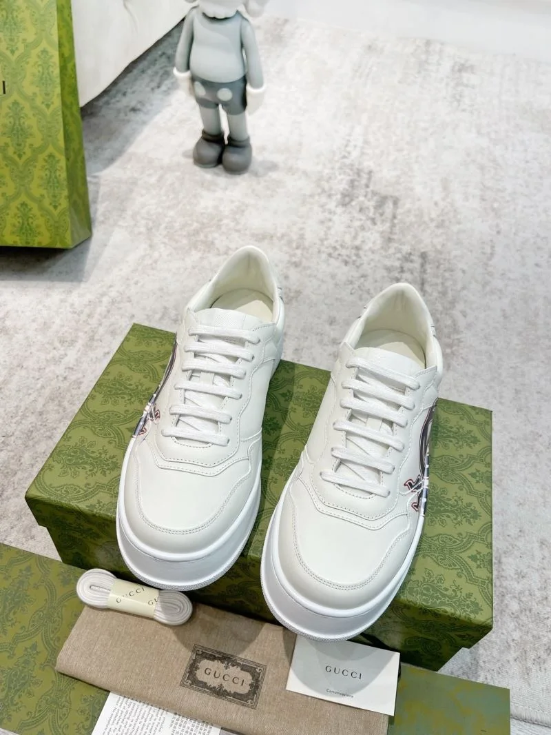 Cut-rate Gucci Low Shoes