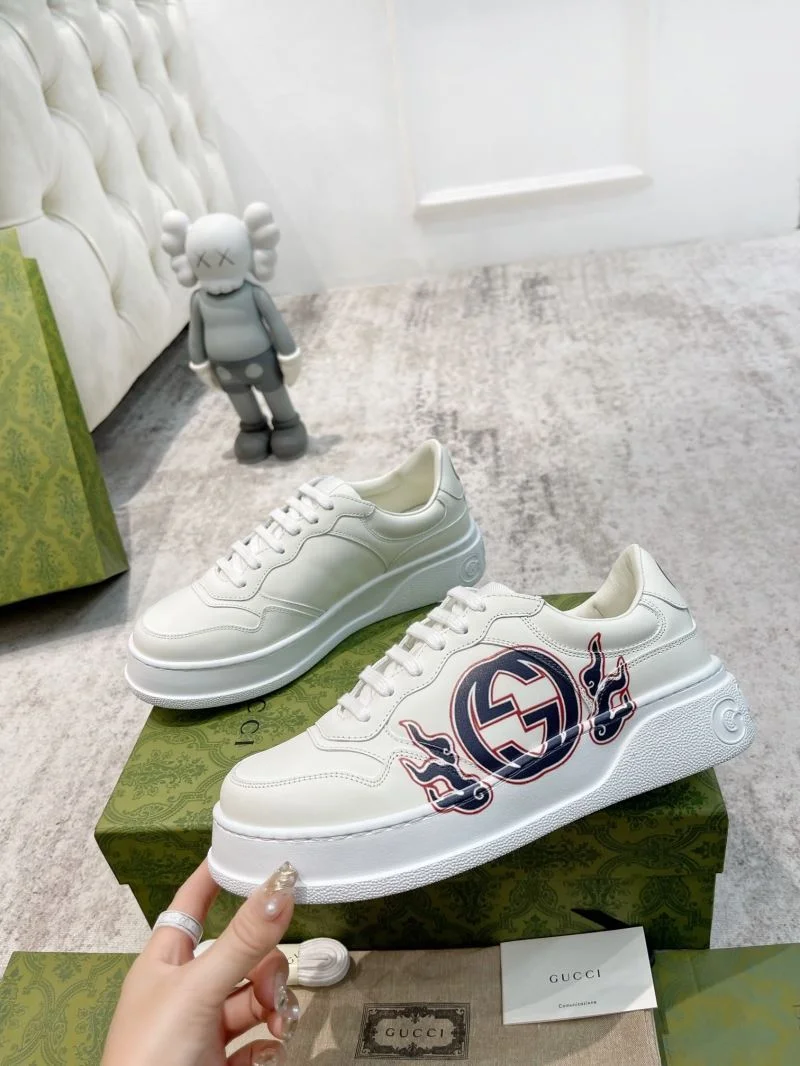 Cut-rate Gucci Low Shoes