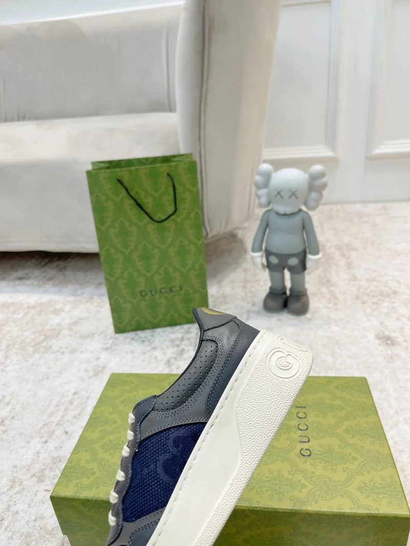 Bargain Gucci Low Shoes