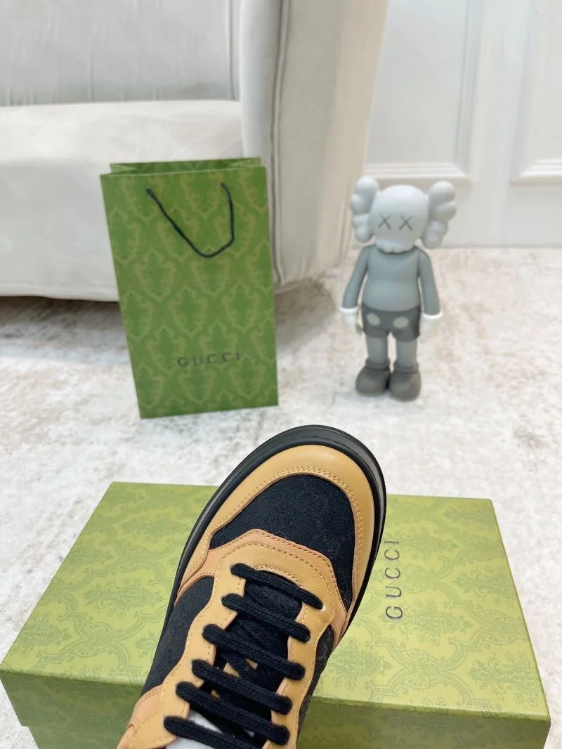 Bargain Gucci Low Shoes